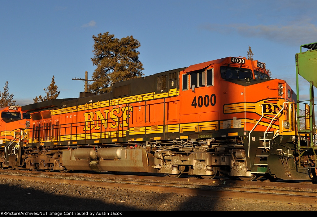 BNSF 4000